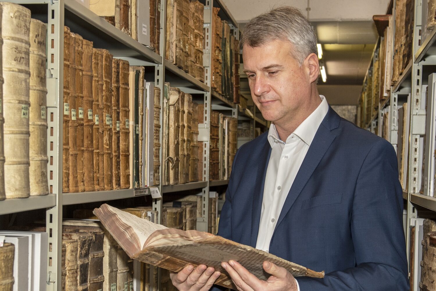 Archivare sehen sich als Gedächtnis der Gesellschaft | Staatsanzeiger BW