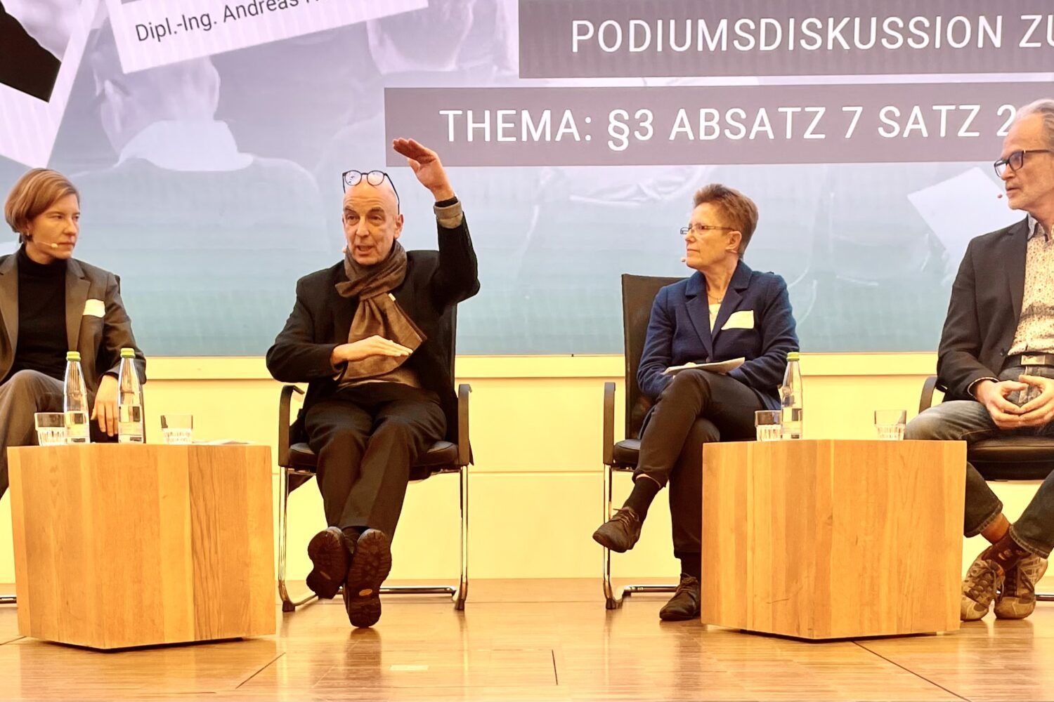 Praktiker wollen mehr Beinfreiheit bei Vergabe | Staatsanzeiger BW