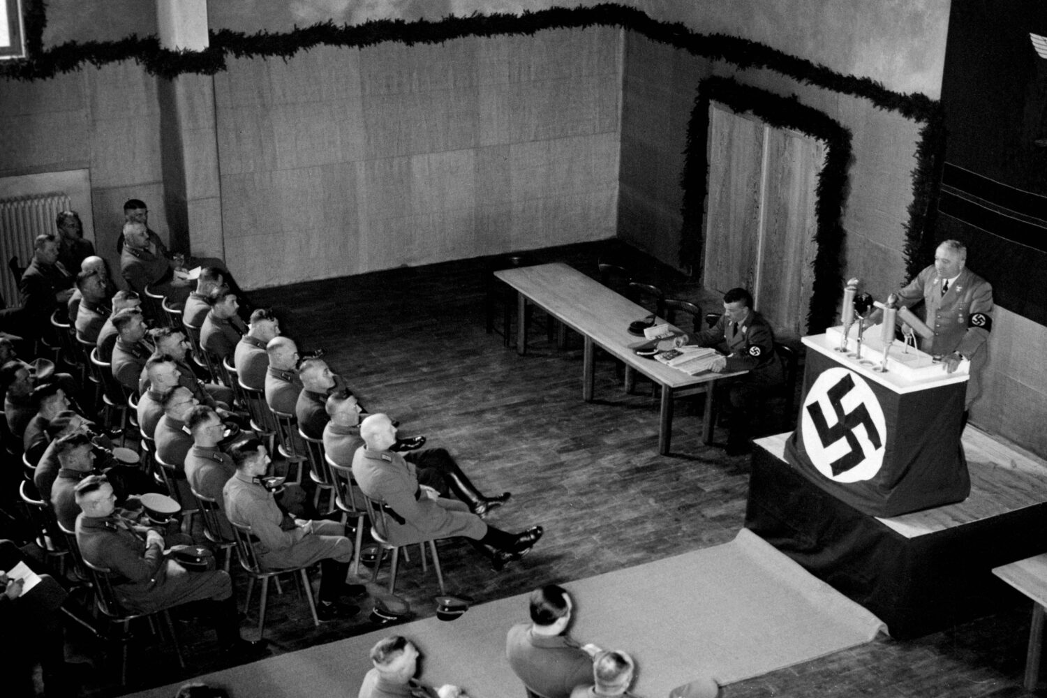 Die „kleinen Hitler“ waren oft wichtiger als die Bürgermeister ...