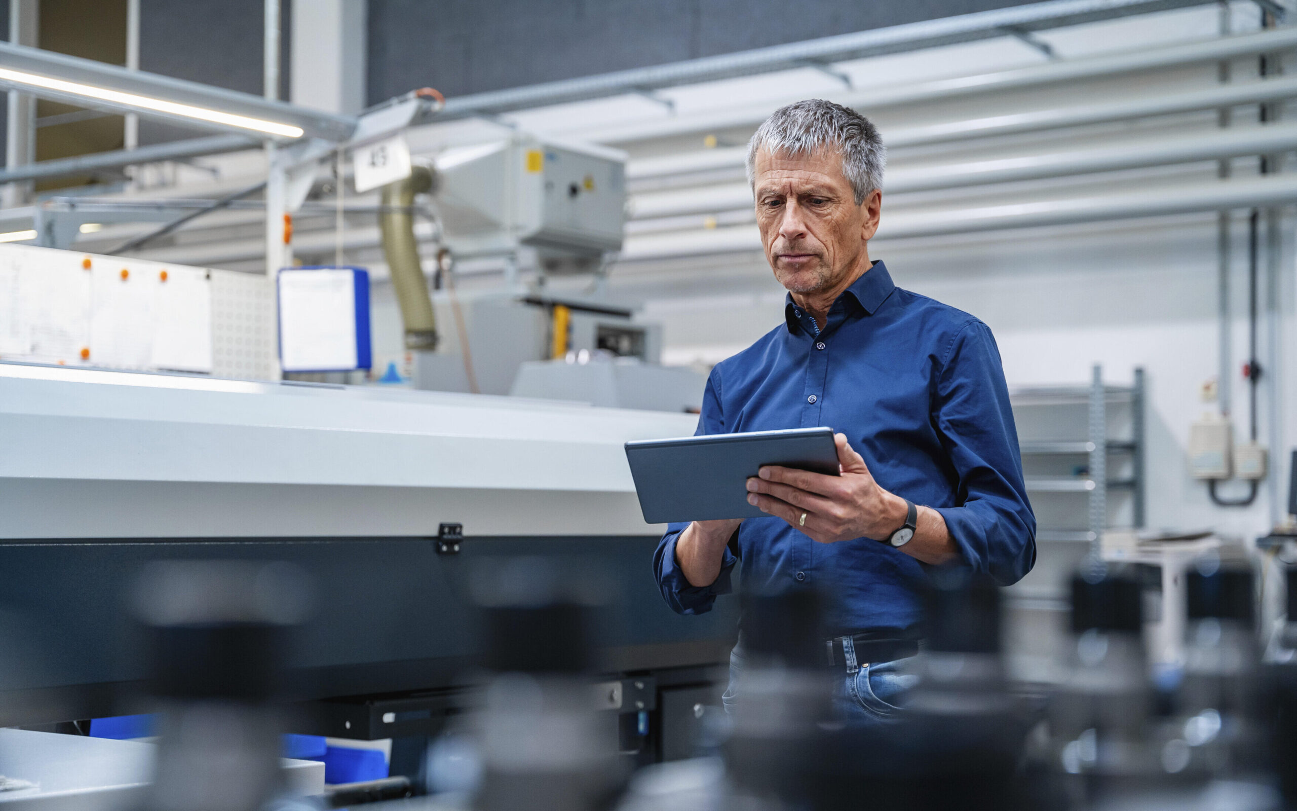 Ältere Ingenieure und IT-Kräfte im Beruf halten | Staatsanzeiger BW