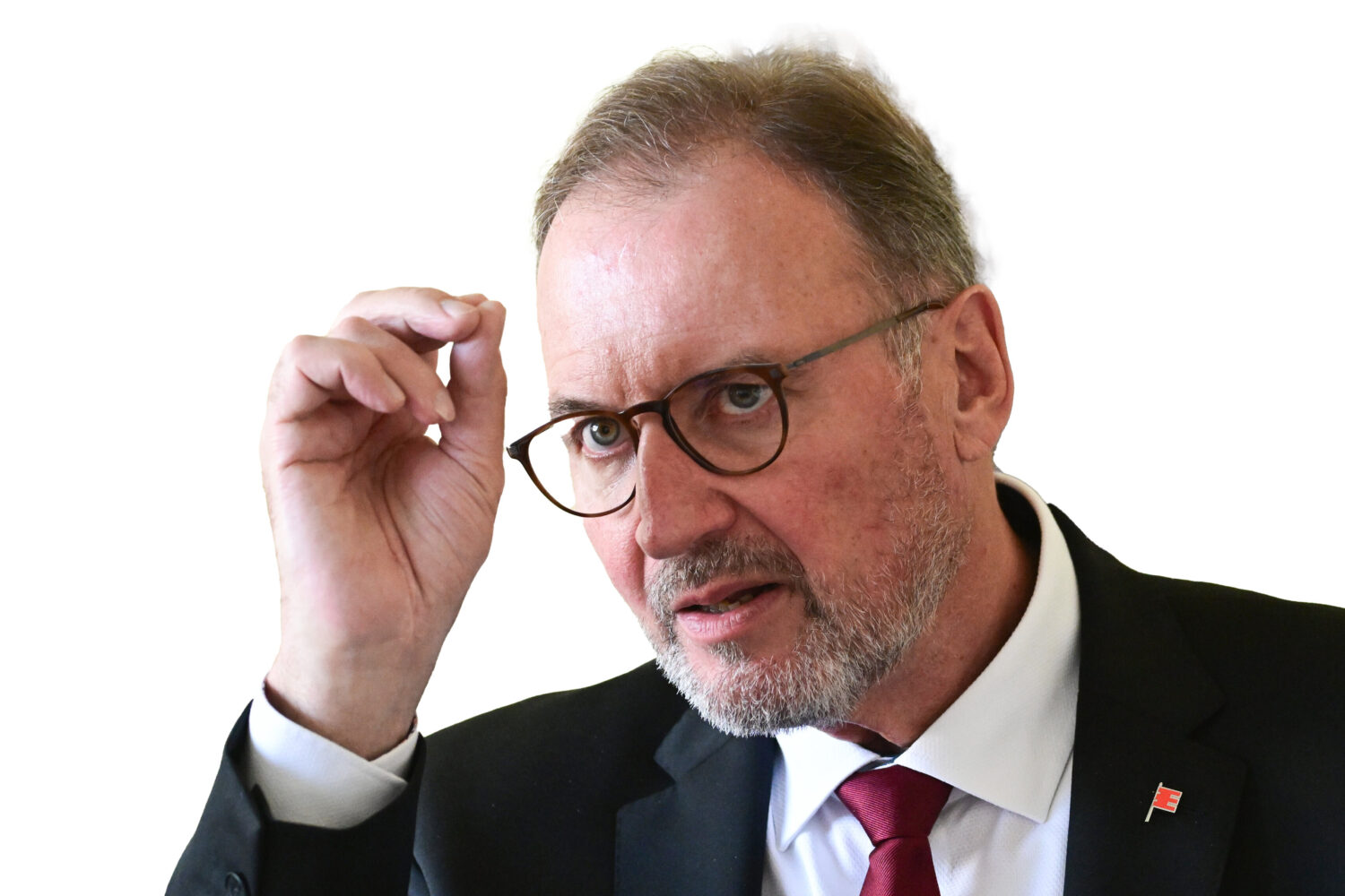 Zwei Frauen und ein Mann wollen auf Landrat Walter folgen | Staatsanzeiger BW