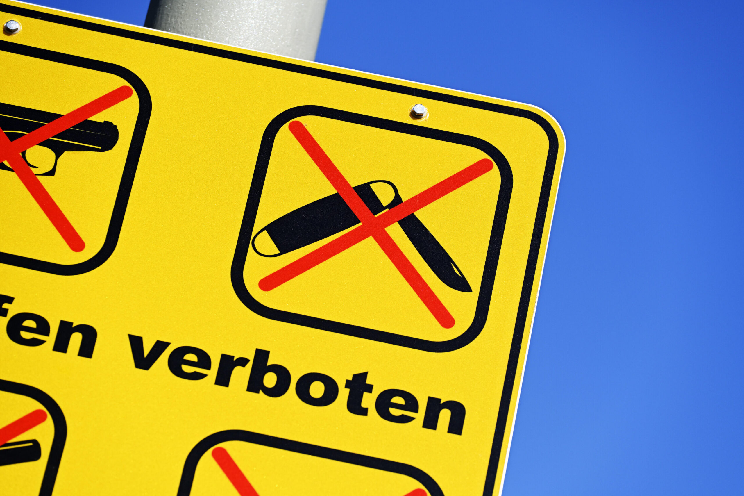 Waffenverbot im Nahverkehr geplant | Staatsanzeiger BW